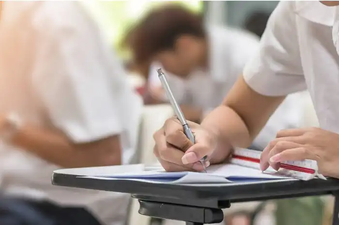 40 Contoh Soal ANBK SMK Literasi dan Numerasi dengan Kunci Jawaban ...