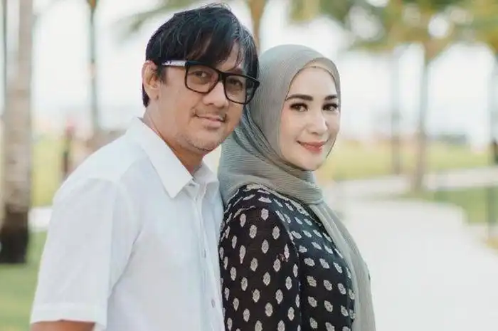 Andre Taulany Gugat Cerai Istri, Unggahan Lama di IG-nya Jadi Sorotan! - Halaman 2 - Sonora.id