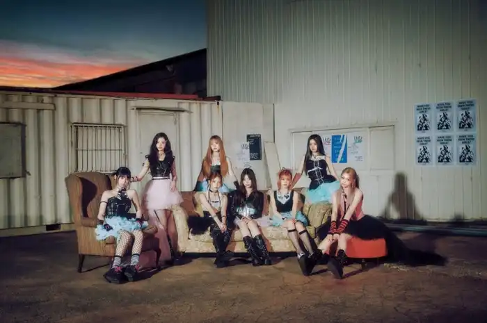 Lirik Lagu Curious - UNIS, Lengkap dengan Terjemahan Indonesia dan Inggris - Sonora.id