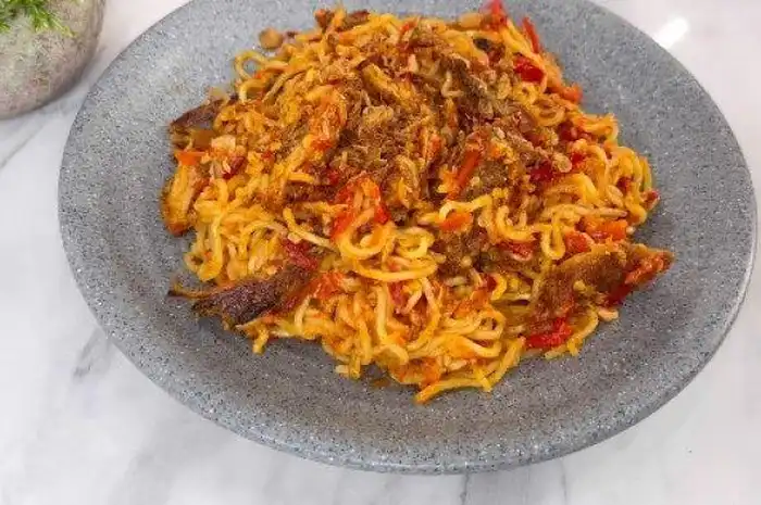 Resep Mie Ikan Laut Pedas ala Rosa Meldianti, Bisa Bikin di Rumah ...