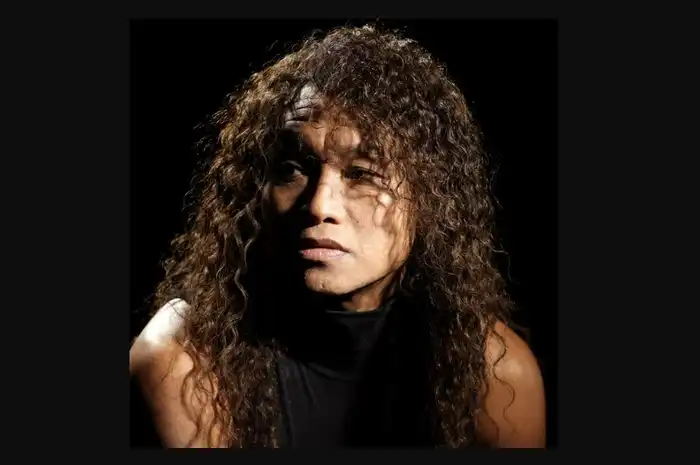 Terjemahan Lirik Lagu Don't Sleep Away This Night - Daniel Sahuleka ...