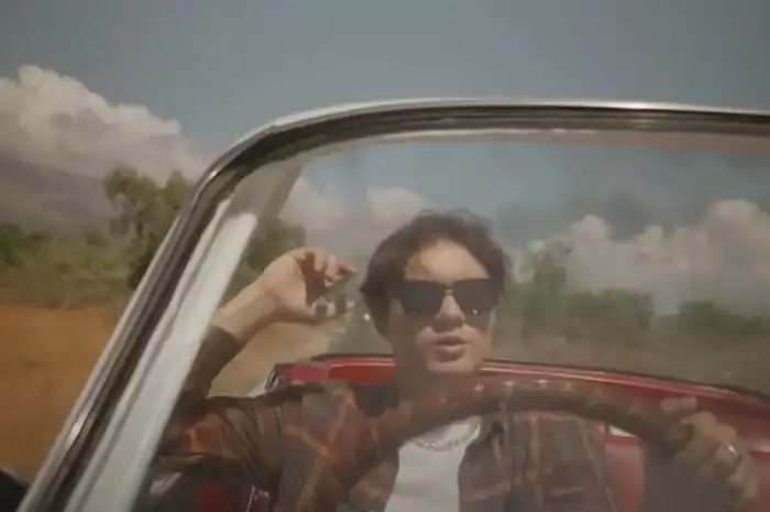 Lirik Lagu 'Tunggu Apa Lagi' - Nyoman Paul yang Viral di TikTok - Sonora.id