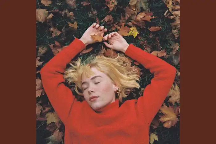 Makna Lagu we fell in love in october (My Girl) - girl in red - Sonora.id