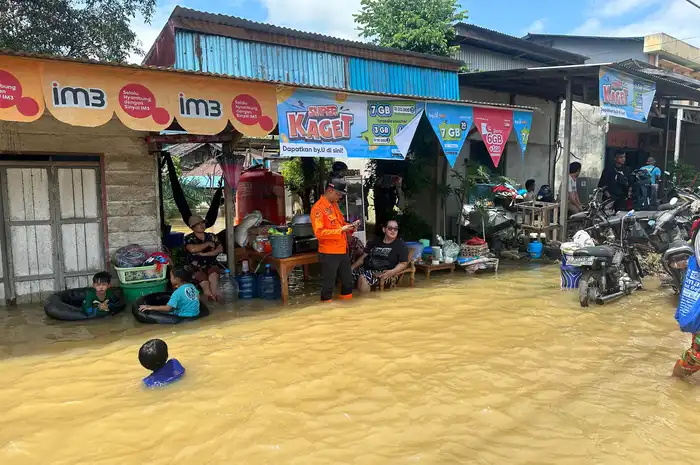 Update Kondisi Banjir Terkini di Sosok, Kabupaten Sanggau - Sonora.id