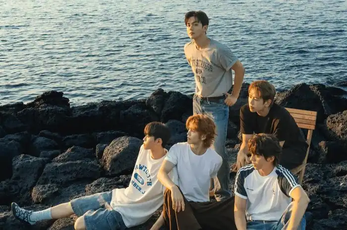 Lirik Lagu 'Bomb Bomb Bomb' - MYTRO, Lengkap dengan Terjemahan - Sonora.id