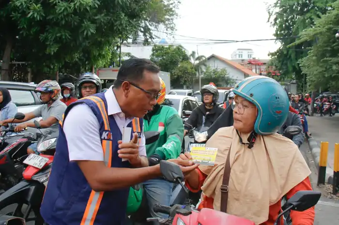 Tingkatkan Keselamatan yang Berkelanjutan, KAI Daop 1 Jakarta Ajak Pengguna Jalan Tertib dan ...