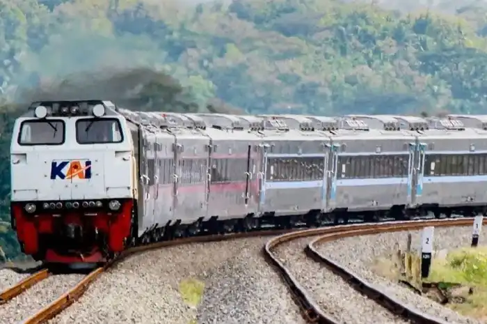 Sambut Libur Nataru, Daop 2 Bandung Sediakan Ratusan Ribu Tiket KA - Sonora.id