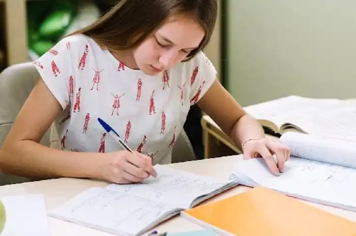 50 Soal UAS IPS Kelas 8 Semester 1 Kurikulum Merdeka dan Kunci Jawaban - Sonora.id