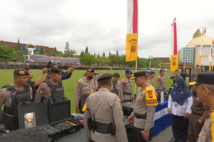 Polda Kalbar Pastikan Kesiapan Pengamanan Jelang Natal 2024 dan Tahun Baru 2025 - Sonora.id