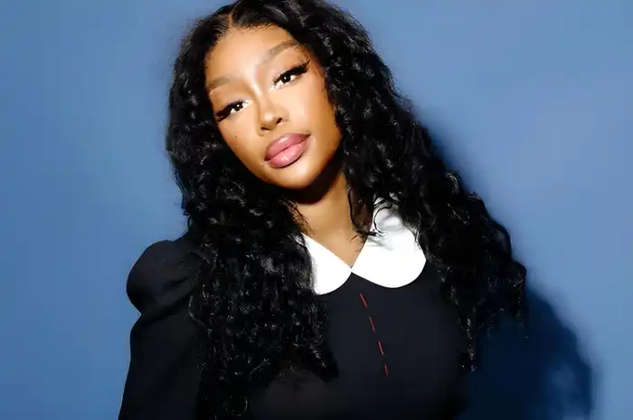 Lirik Lagu 'Drive' - SZA, Lengkap dengan Terjemahannya - Sonora.id