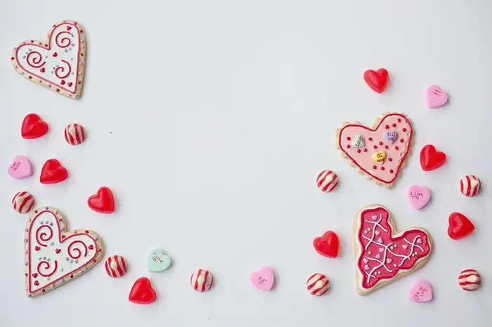 20 Ayat Alkitab tentang Valentine Penuh Makna Ajakan Saling Mengasihi ...