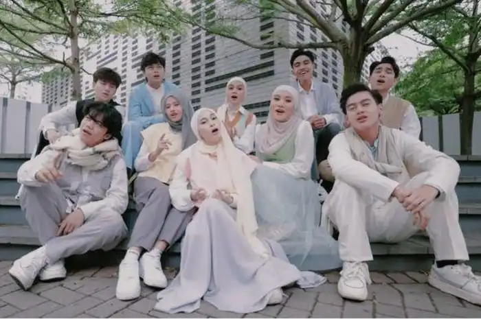 Lirik Lagu 'Bertasbih' - Sridevi, Eby, Afan, OST Magic 5 - Sonora.id