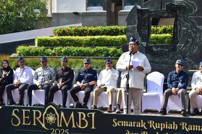 Daftar Yuk Di Aplikasi PINTAR Sebelum Lakukan Penukaran Uang Baru ...