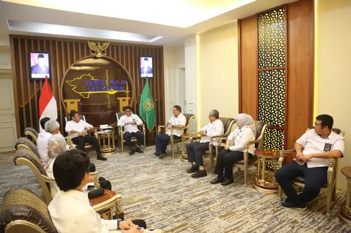 Gubernur Herman Deru Terima Kunjungan Direksi PT Pusri, Bahas Pembangunan Pabrik III-B - Sonora.id