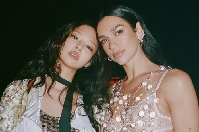 Lirik Lagu dan Terjemahan Handlebars - Jennie BLACKPINK feat Dua Lipa ...