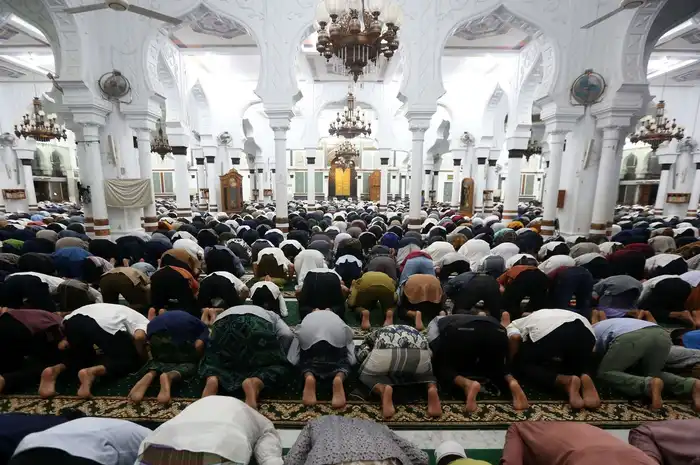 Teks Khutbah Jumat 27 Juni 2025, Renungan Hidup di Tahun Baru Islam 1 Muharram 1447 H - Halaman ...
