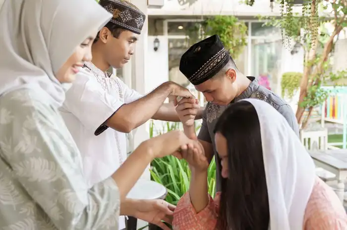 50 Ucapan Minal Aidin Wal Faizin Mohon Maaf Lahir dan Batin 2025, Penuh Makna - Sonora.id