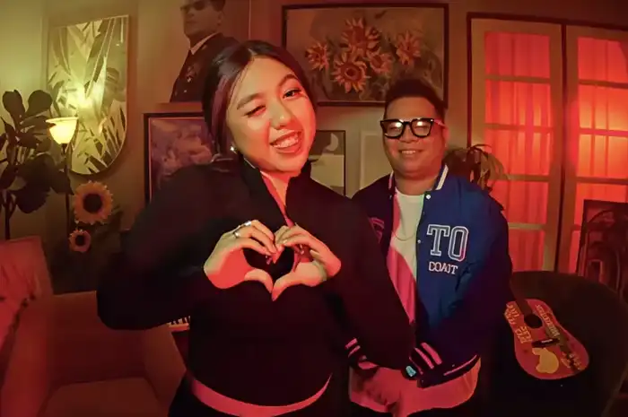 Lirik Lagu 'Dulu Memang Cinta' - Putri Tanjung, Mario G Klau - Sonora.id