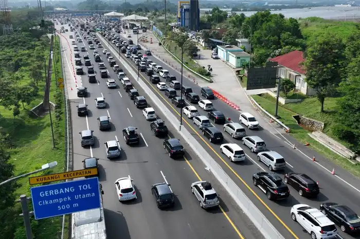 Jadwal One Way, Contraflow, dan Ganjil Genap Arus Balik Lebaran 2025 - Sonora.id