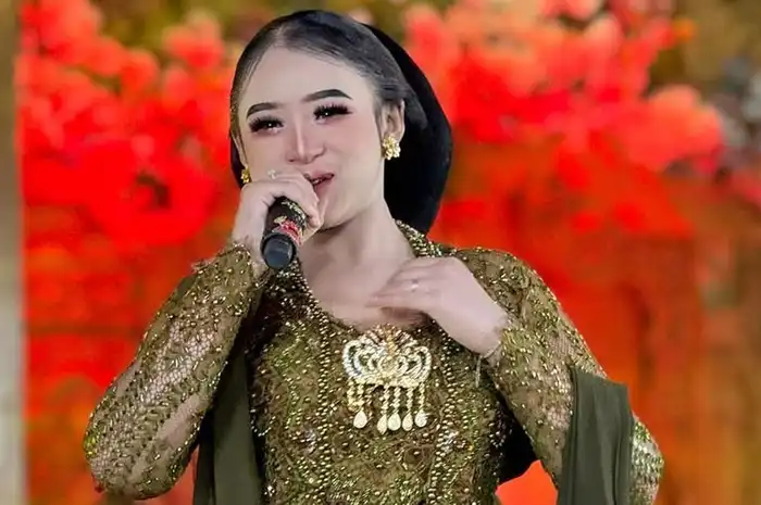 Lirik Lagu 'Ayang-ayang' - Niken Salindry, Lengkap dengan Makna - Sonora.id