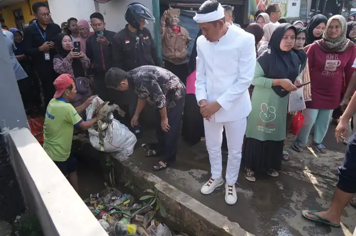 KDM Larang Penggalangan Dana di Jalan - Sonora.id