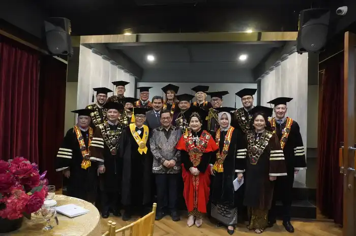 Prof. Dr. Lely Arrianie, M.Si Dikukuhkan sebagai Guru Besar Bidang Komunikasi - Sonora.id