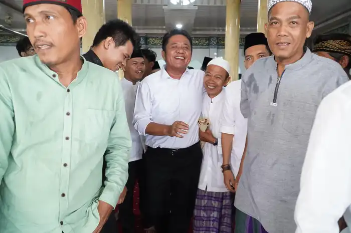Gubernur Sumsel Herman Deru Apresiasi Kebersihan Masjid Al-Ikmal Bukit ...