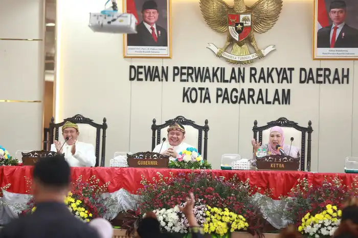 Gubernur Herman Deru Hadiahkan Rp 35 Miliar untuk Pagar Alam di HUT ke-24: Tekankan Pelestarian ...