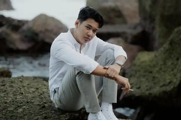 Lirik Lagu Tenang Lan Sabar - Masdddho Beserta Makna Lagunya - Sonora.id