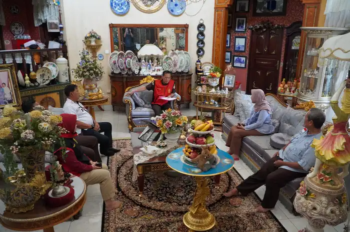 Kejati Sumsel Geledah Tiga Rumah Terkait Dugaan Korupsi Pasar Cinde, Sita Mobil dan Dokumen ...