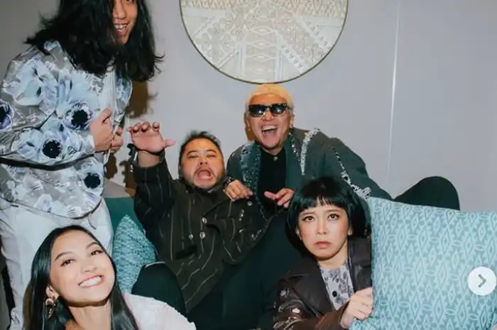 Lirik Lagu Terbuang Dalam Waktu - Barasuara dan Makna Lagunya - Sonora.id