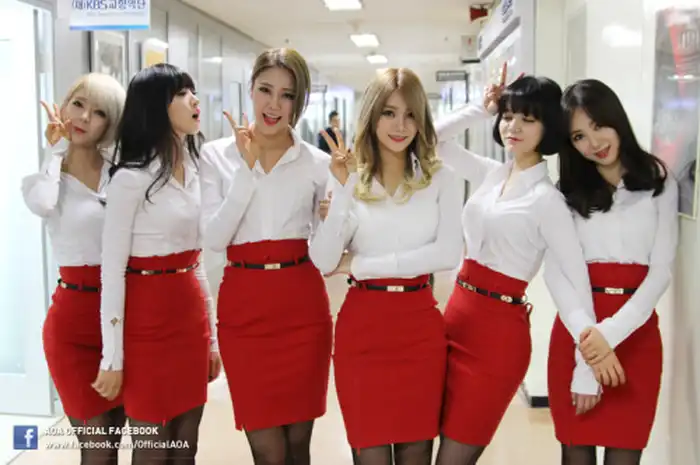 Lirik Lagu 'Miniskirt' - AOA dan Terjemahan, Viral di TikTok - Sonora.id