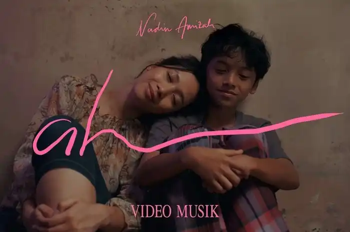 Lirik Lagu 'Ah' - Nadin Amizah - Sonora.id