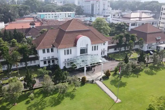 Dari Bandung ke Dunia, Bio Farma Ukir Rekor 11 Primaniyarta Award ...