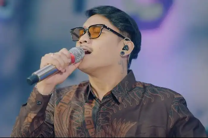Lirik Lagu Manjing Ratri - Gilga Sahid, dengan Maknanya - Sonora.id