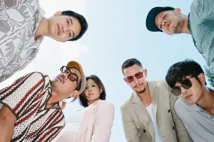Lirik Lagu Begini Begitu - Maliq & D’Essentials dengan Maknanya, Viral ...