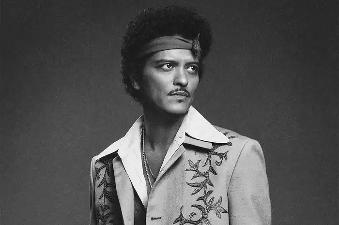 Lirik Lagu 'Risk It All' – Bruno Mars dan Terjemahan Bahasa Indonesia ...
