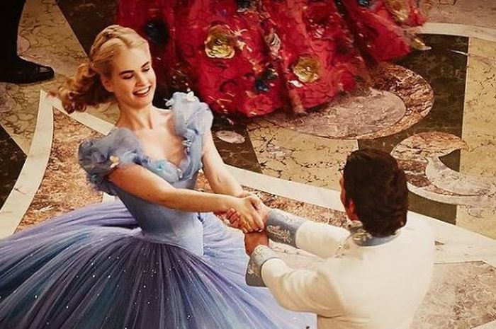 Cerita Cinderella Bahasa Inggris Lengkap Dengan Artinya Semua