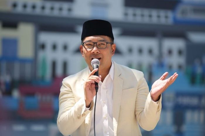 Jelang Penerapan Adaptasi Kebiasaan Baru, Ridwan Kamil Sidak Ke Pasar ...