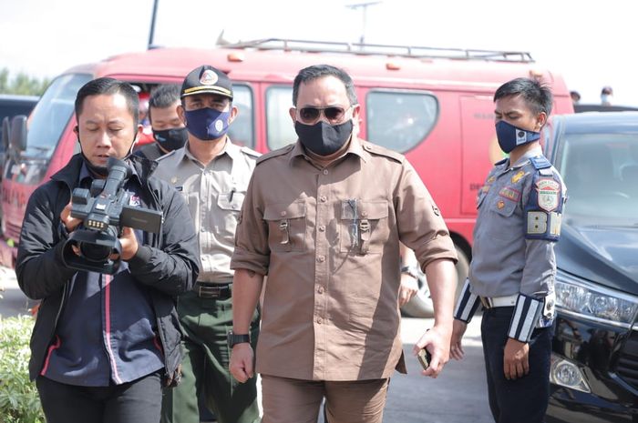 Bupati Muba Dodi Reza Hadiri Apel Kesiapsiagaan Personil dan Peralatan ... Bupati Muba Dodi Reza Hadiri Apel Kesiapsiagaan Personil dan Peralatan ...