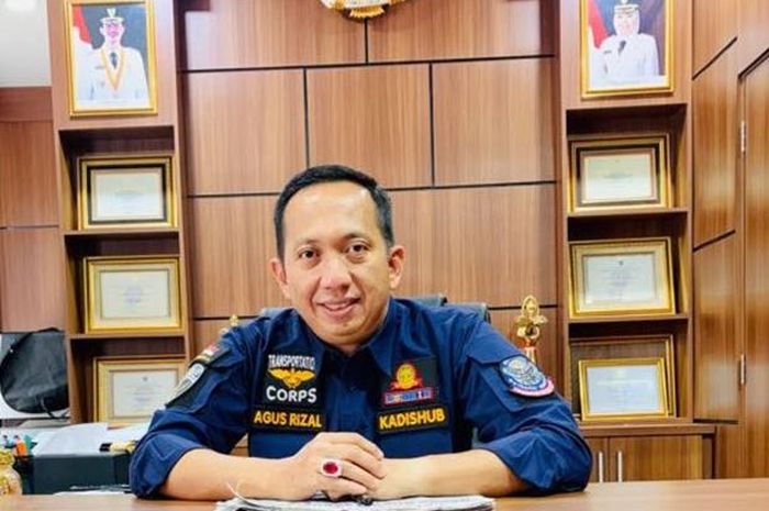 Mempermudah Pengujian, Buku Uji Kendaraan Akan Diganti dengan E-Blue ...