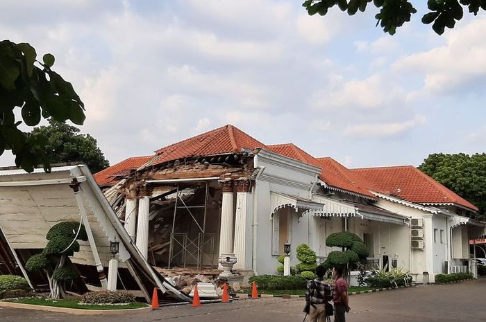 Bangunan Cagar Budaya yang Dialihfungsikan Jadi Kantor Ojk Regional 3 ... Bangunan Cagar Budaya yang Dialihfungsikan Jadi Kantor Ojk Regional 3 ...