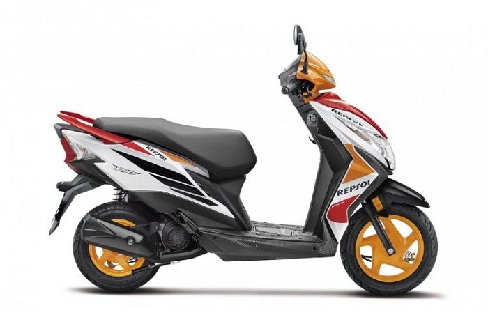 Dijual Cuma Rp 13 Jutaan Saudara Honda BeAT Pakai Livery Repsol Honda ...
