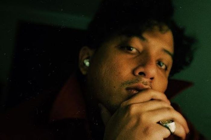 Lirik Lagu ‘Serta Mulia’ Milik Sal Priadi, Serta mulia, panjang umurnya ...