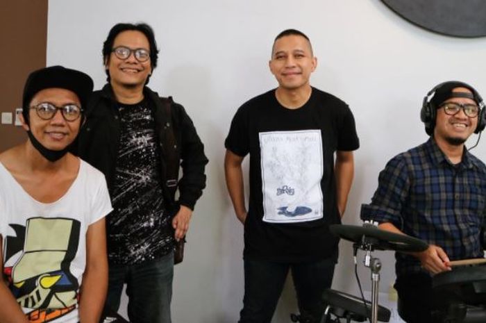 Vokalis The Rain Sembuh dari Covid-19, Kini Siap Luncurkan Album Baru ...
