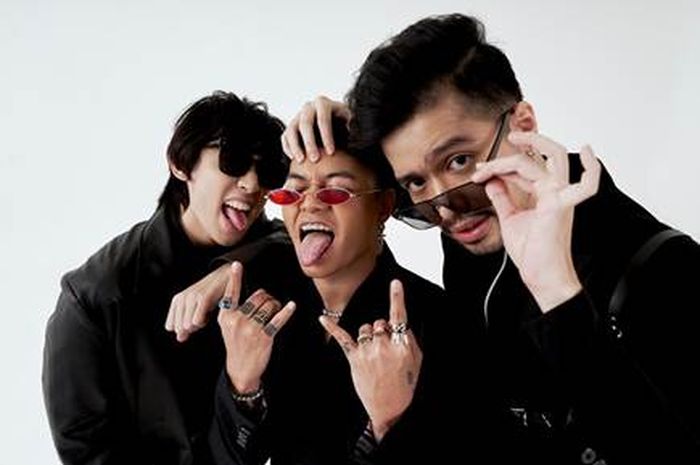 Lirik Lagu 'DPS' yang Dipopulerkan Weird Genius dengan Terjemahan ...