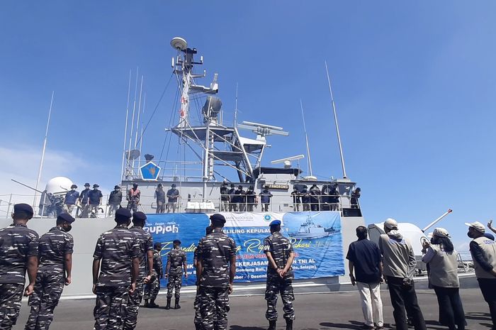 Pakai Kapal Perang, BI Sulsel Distribusikan Uang Rupiah di Pulau ...