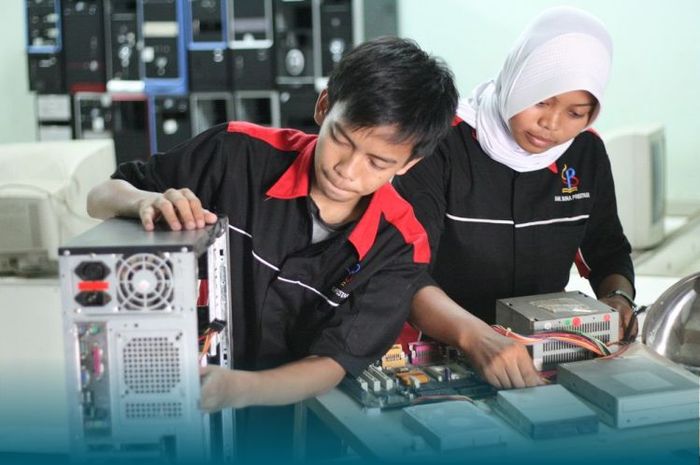 Tahun Depan, 10 Ribu Lulusan SMK Berpeluang untuk Bekerja di Jepang ...