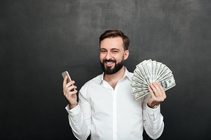 Lagi Cari Kerja? Ini 5 Profesi dengan Gaji Paling Sultan di Indonesia ...