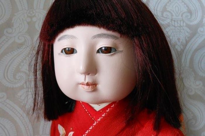 5 Fakta Menarik Luk Thep, Boneka Thailand Dipercaya Bikin Kaya Raya ...